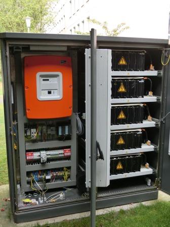 Zwei Prognosen: Wechselrichter sinken – Heimspeicher steigen | SOLARIFY